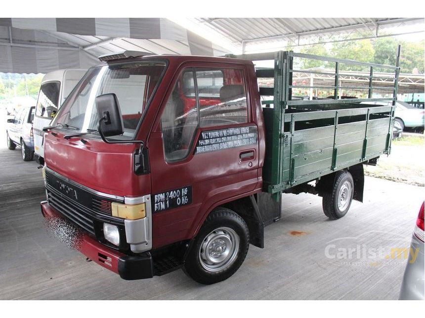 Toyota Hiace 1984 2.0 in Penang Manual Lorry Red for RM 12,000 ...