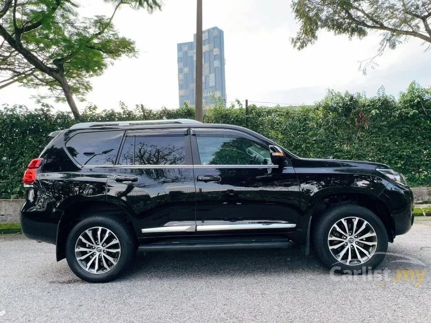Recon RECON 2019 Toyota Land Cruiser Prado 2.8 TX-L - SPORT RIMS FULL NAPPA LEATHER 3RD ROW ...