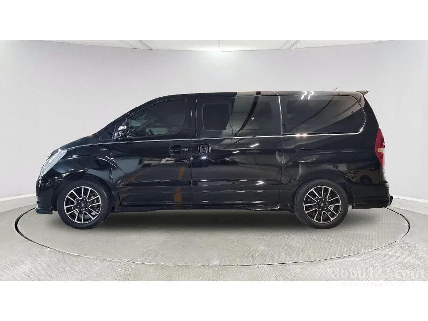 Jual Mobil Hyundai H-1 2018 Royale 2.5 di DKI Jakarta Automatic MPV ...