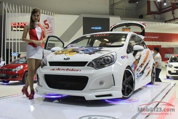 Kia Rio Tampil Agresif - Mobil Baru | Mobil123