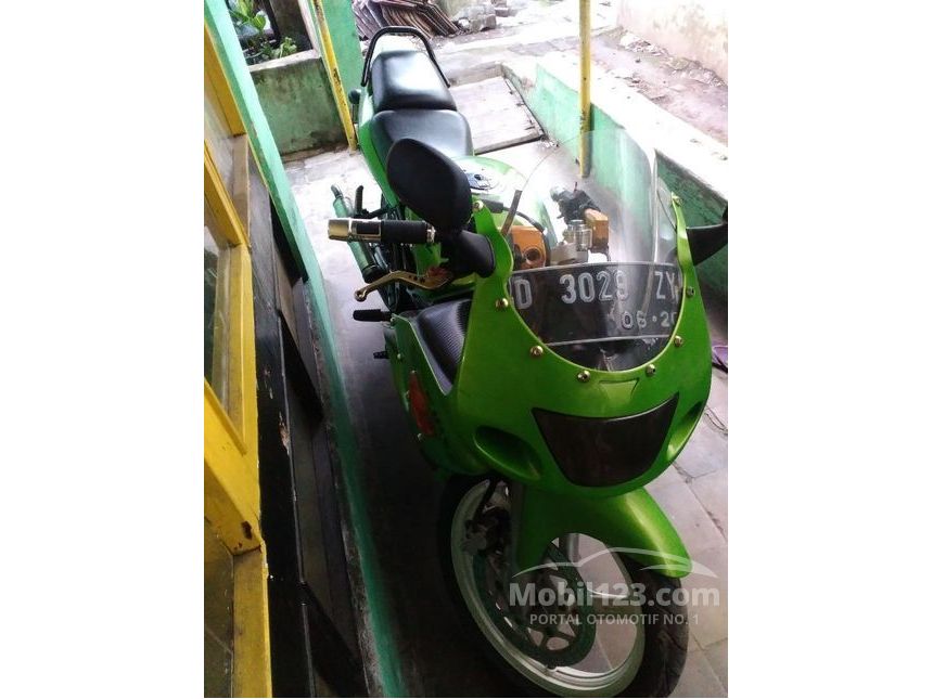 Jual Motor Kawasaki Ninja KRR 2010 0.2 di Jawa Barat Manual Hijau Rp 23 ...