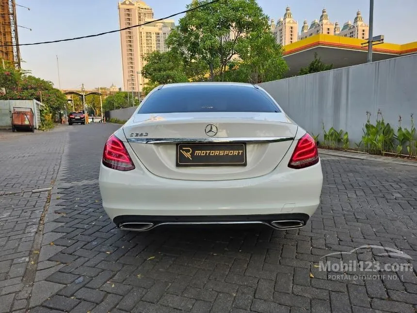 Jual Mobil Mercedes-Benz C250 2015 Exclusive 2.0 di DKI Jakarta ...