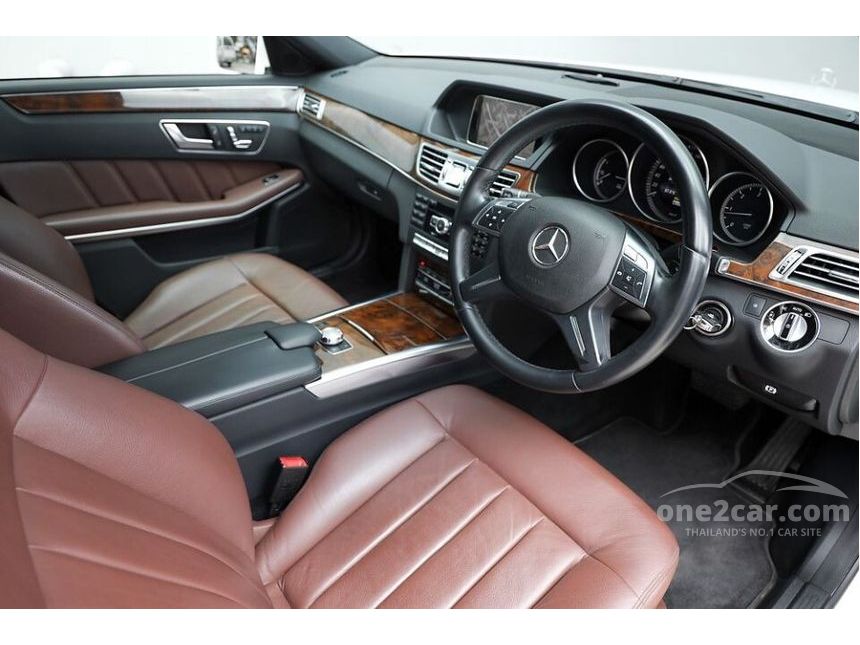 Mercedes-Benz E300 2014 BLUETEC HYBRID 2.1 in กรุงเทพและปริมณฑล Automatic Sedan สีขาว for ...