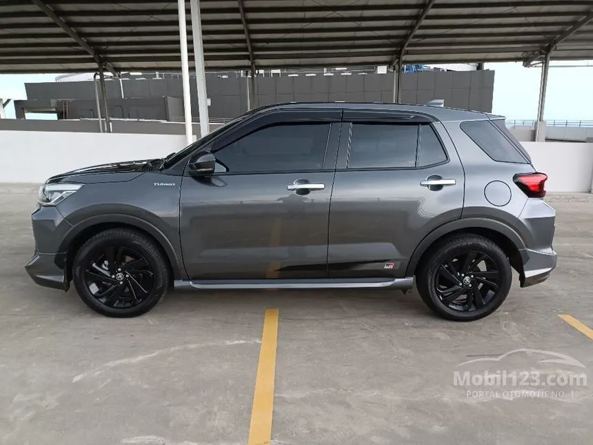 Jual Mobil Toyota Raize 2021 GR Sport 1.0 di Jawa Barat Automatic Wagon ...