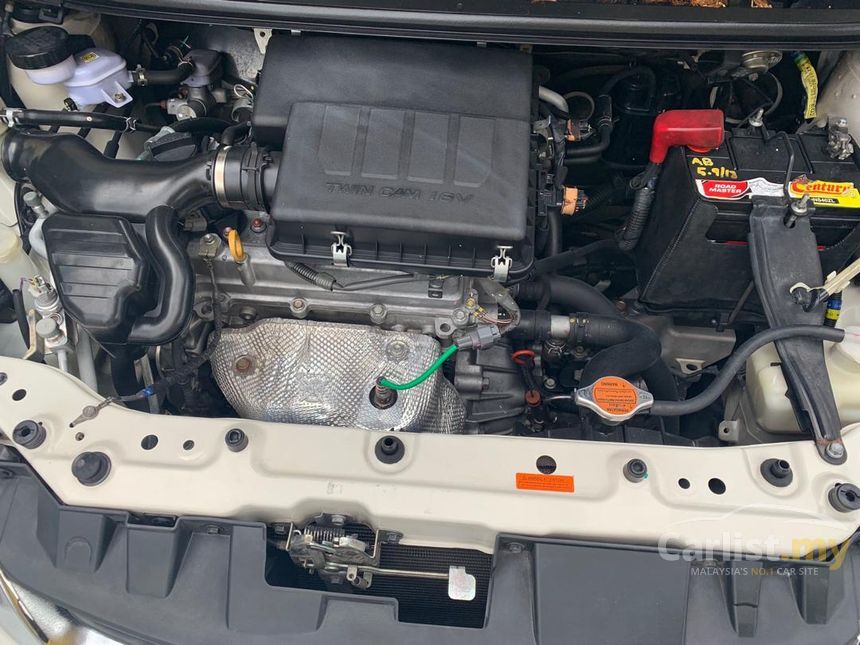 Perodua Alza 2014 Advance 1.5 in Perak Automatic MPV White for RM ...