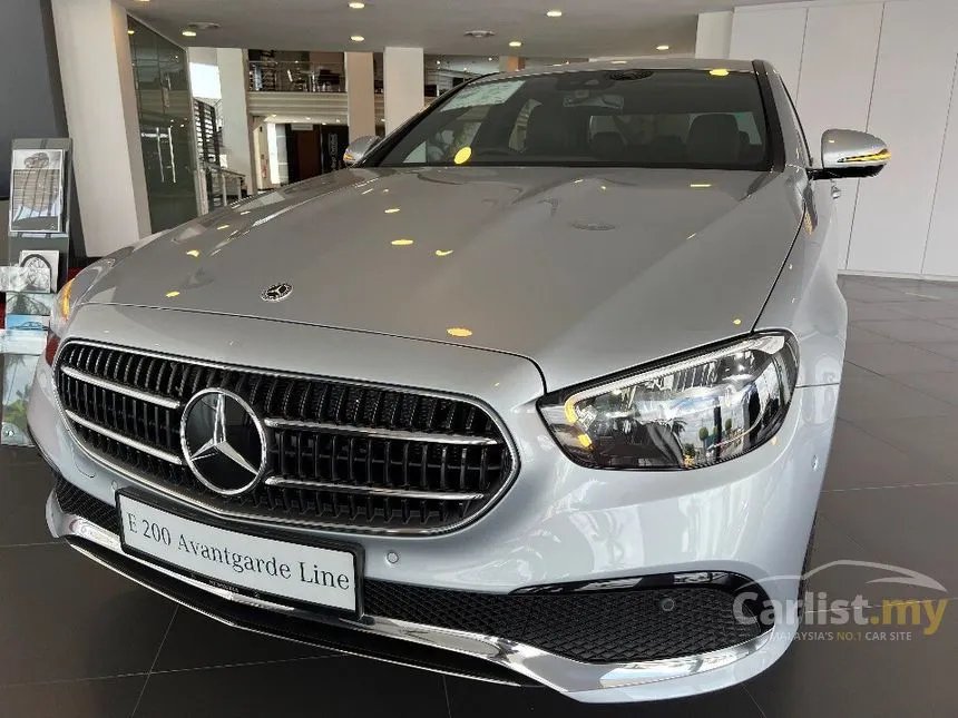 New READY STOCK 2023 Mercedes-Benz E200 2.0 Avantgarde Sedan - Carlist.my