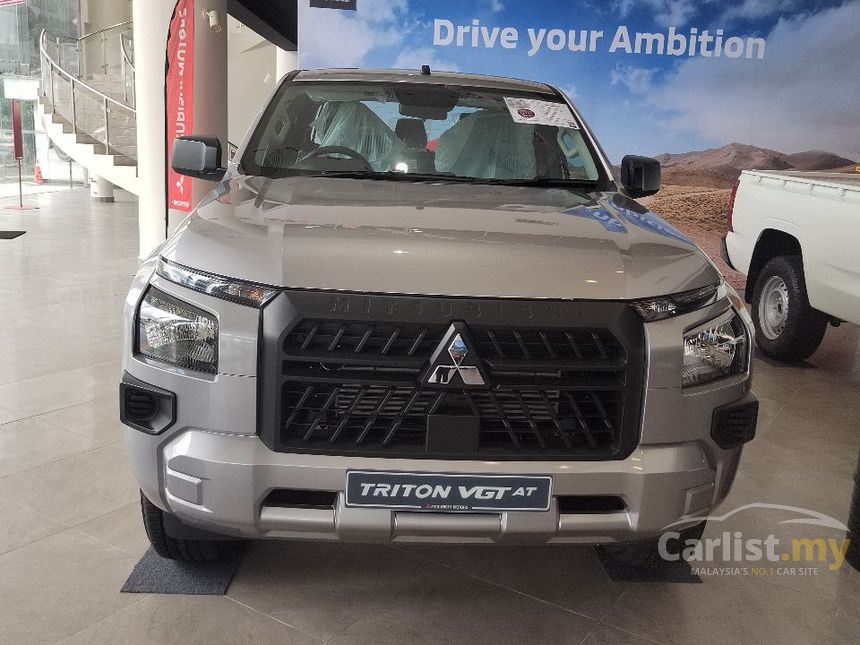 New 2024 MITSUBISHI TRITON AUTO GL 2.4L Dual Cab Pickup Truck**HURRY UP ...
