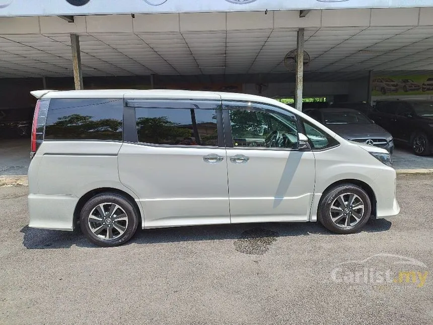Recon 2018 Toyota Noah 2.0 SI WXB MPV - # RECON # UNREG # NOAH # SI WXB # (KEN ONG) 018-208 1749 ...