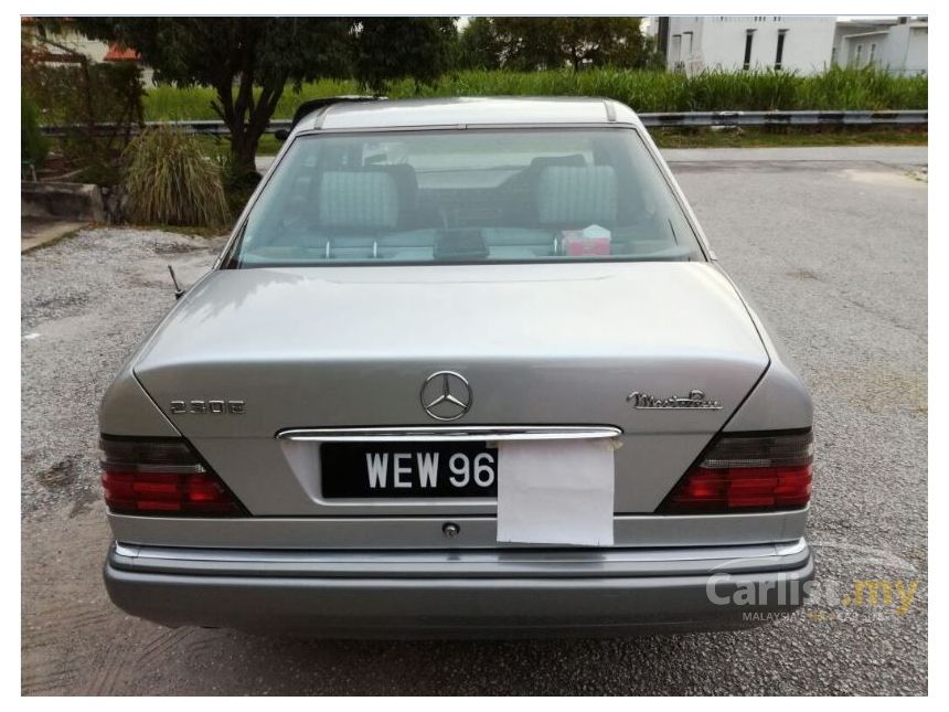Mercedes-Benz E230 1993 Masterpiece 2.3 in Selangor Automatic Sedan ...