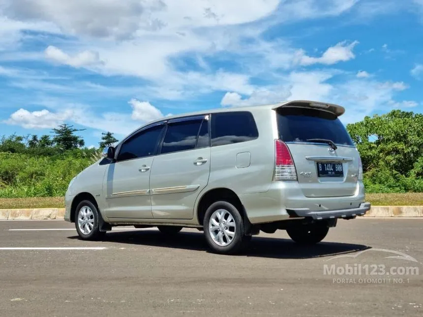 Jual Mobil Toyota Kijang Innova 2011 G 2.0 di DKI Jakarta Automatic MPV ...