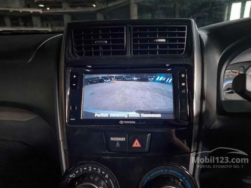 Jual Mobil Toyota Avanza 2018 Veloz 1.5 di Jawa Barat Manual MPV Silver ...