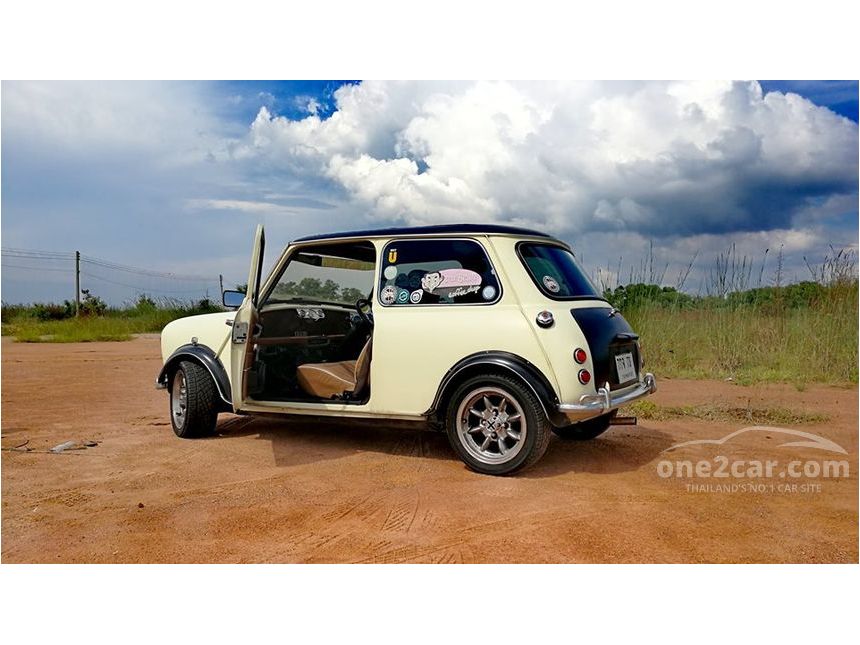 2011 Mini Austin 1.3 (ปี 69-80) Hatchback AT มือสอง One2car