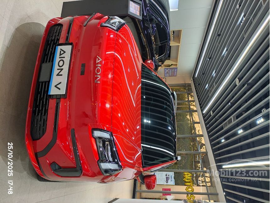 Jual Mobil GAC AION V 2025 Luxury di Jawa Barat Automatic SUV Orange Rp ...