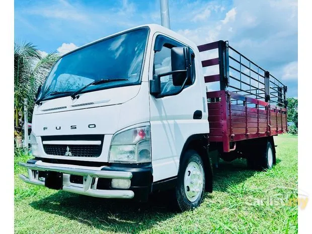 Mitsubishi Fuso Canter 3.9 FE83PG6SRDG3 for Sale in Malaysia | Carlist.my