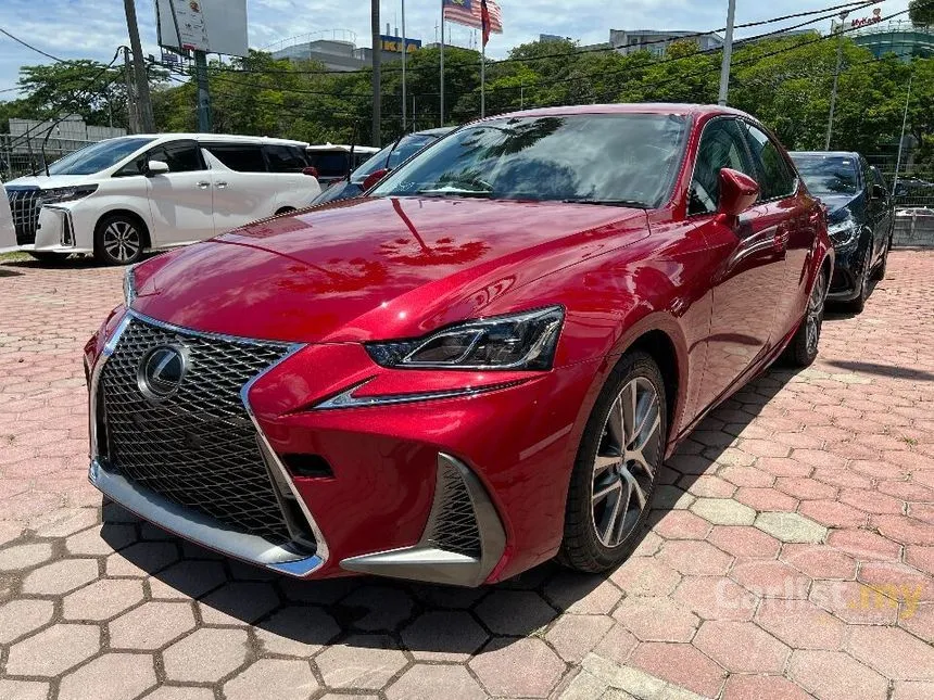 Recon 2017 Lexus IS200t 2.0 Luxury Sedan (F-SPORT GRILL/SUNROOF/POWER ...