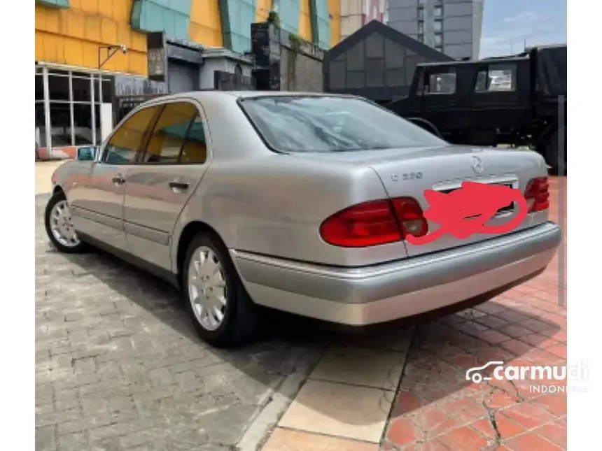 Mercedes-Benz E320 1998 W210 3.2 Automatic 3.2 in Jawa Barat Automatic Sedan Silver for Rp 125. ...