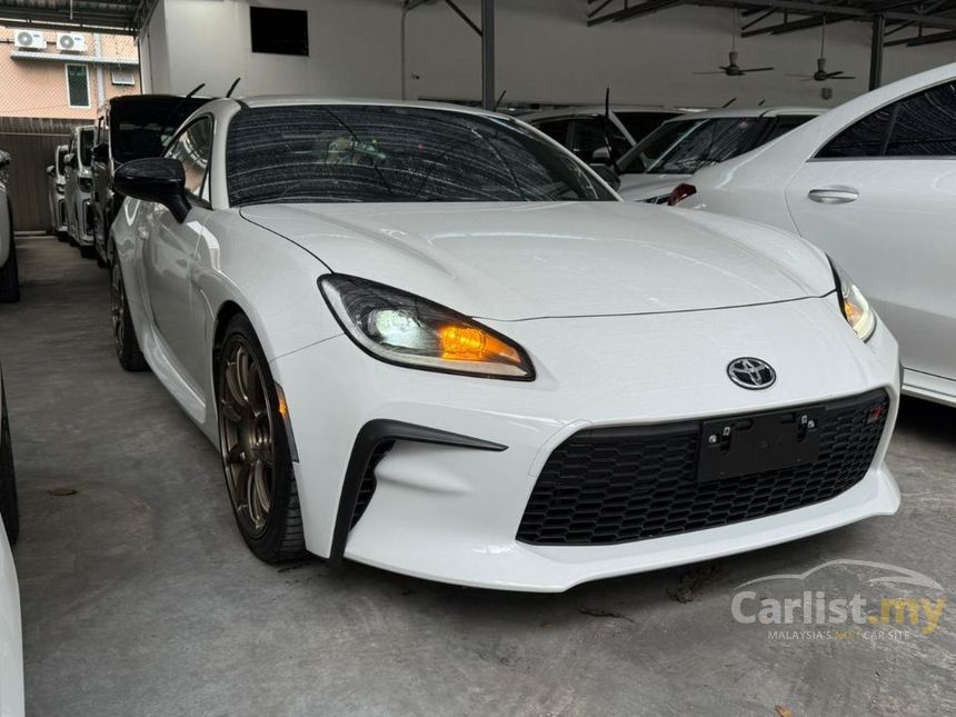 Recon 2021 Toyota GR86 2.4 RZ Coupe (GR 86 Manual, Blitz Intake, Exhaust, RZ Spec) - Carlist.my