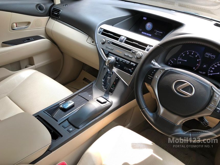 Jual Mobil Lexus RX270 2013 RX270 2.7 di DKI Jakarta Automatic SUV ...