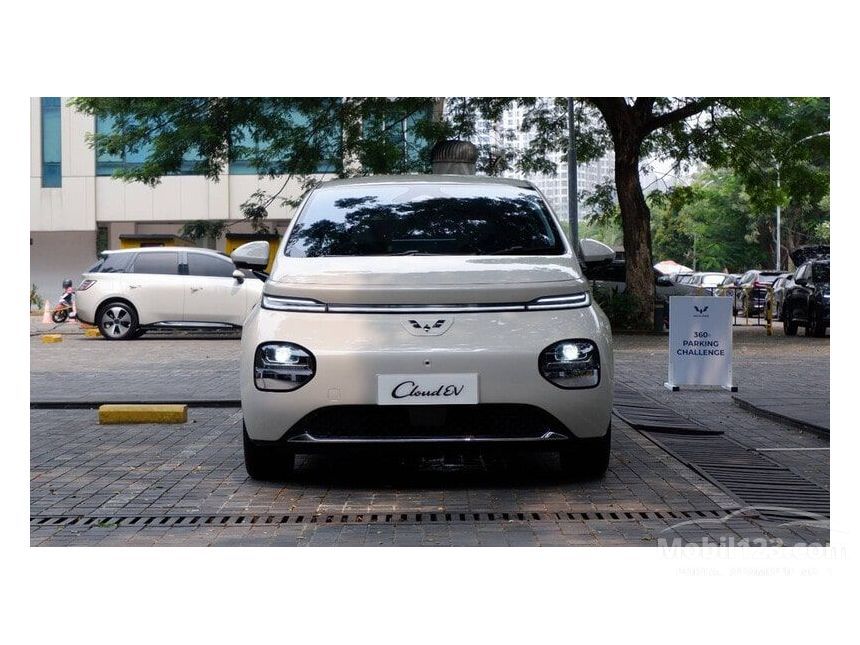 Jual Mobil Wuling Cloud 2025 EV Pro di Banten Automatic Hatchback ...