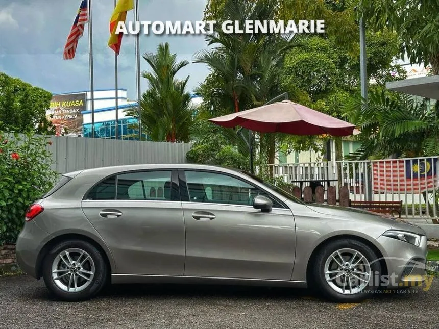 Recon 2019 A180 SE MERCEDES BENZ 1.3 (A), HATCHBACK ,SILVER GOLD + 5 ...