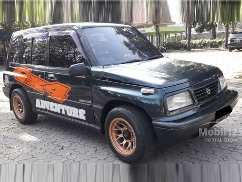Suzuki Escudo Lawas Termurah Dibanderol Rp 50 Juta - Berita Otomotif ...