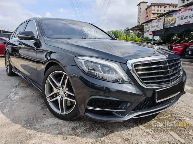 Carlist s class store