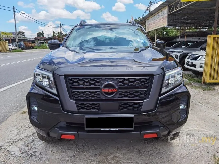 Used Nissan Navara PRO-4X 2.5L(A)CRDi TURBO INTERCOOLER 4X4 Pickup Truck - Carlist.my