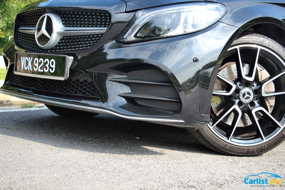 Review: Mercedes-Benz (W205) C300 – Can You Really Facelift Character ...
