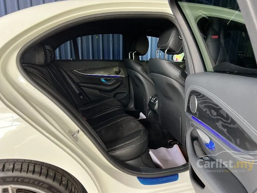 Recon 2018 Mercedes-Benz E200 2.0 AMG PREMIUM ** MEGA SPEC / MULTIBEAM ...