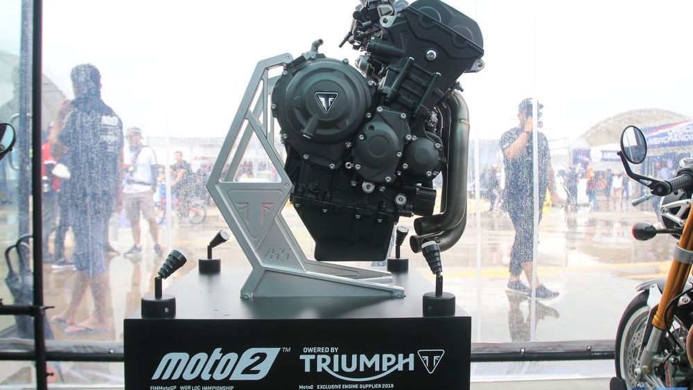เจาะลึกเครื่องยนต์ Triumph Moto2 เจ๋งตรงไหน เป็นมายังไง ทำไมฟีดแบคดีจัง ...