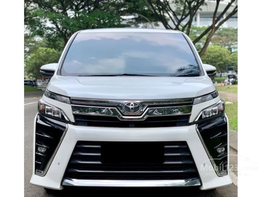 Jual Mobil Toyota Voxy 2017 2.0 di DKI Jakarta Automatic Wagon Putih Rp ...