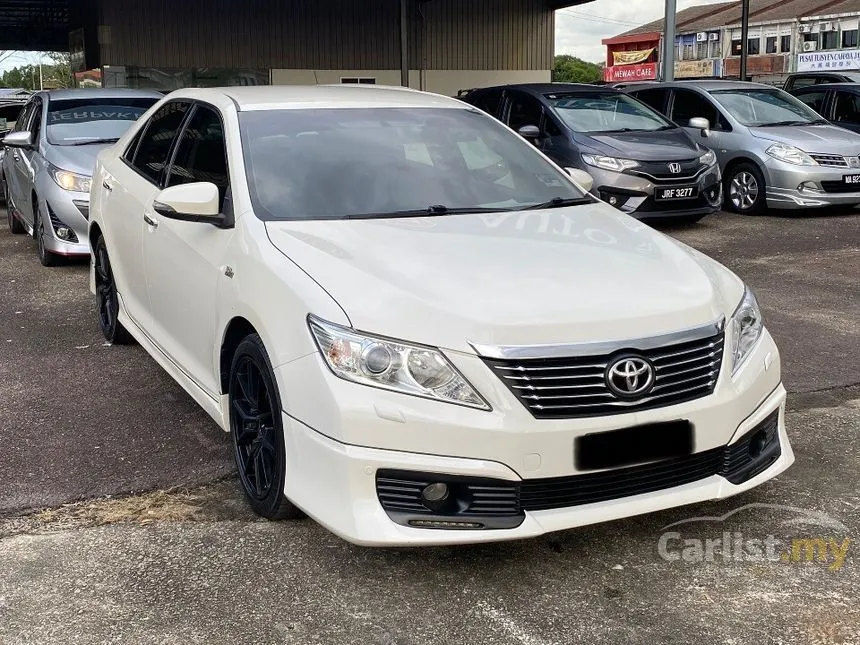 Used 2013 Toyota Camry 2.5 V Sedan ps4 michellin silence tayar and ...