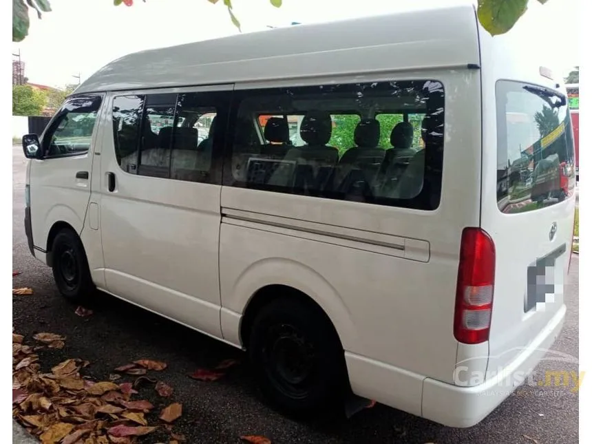 Used 2010 Toyota Hiace 2.7 Window Van - Carlist.my