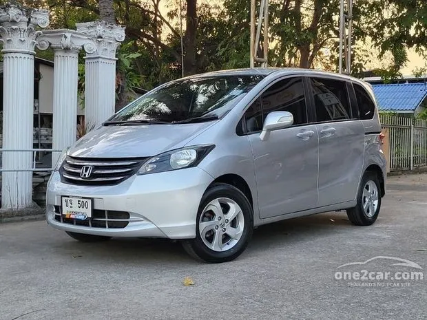 Honda Freed มือสอง ราคาดี สภาพสวย | One2car