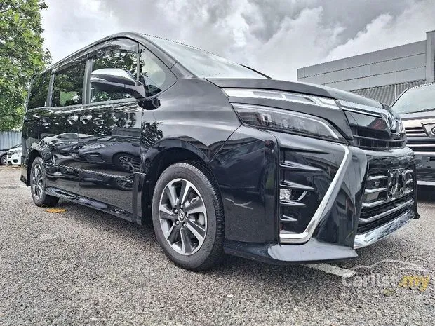 Toyota Voxy From 2021 Up to 2021 Shah Alam | Carlist.my