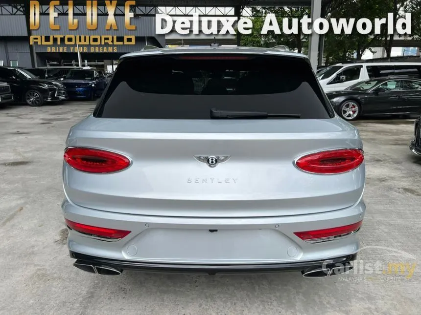 Recon 2021 Bentley Bentayga 4.0 V8 *CARBON SPEC *4k MILEAGE - Carlist.my