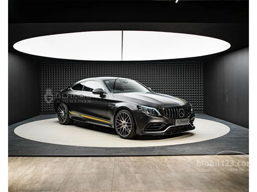 Jual Mobil Mercedes-Benz C63 AMG 2023 S AMG Final Edition 4.0 di DKI ...