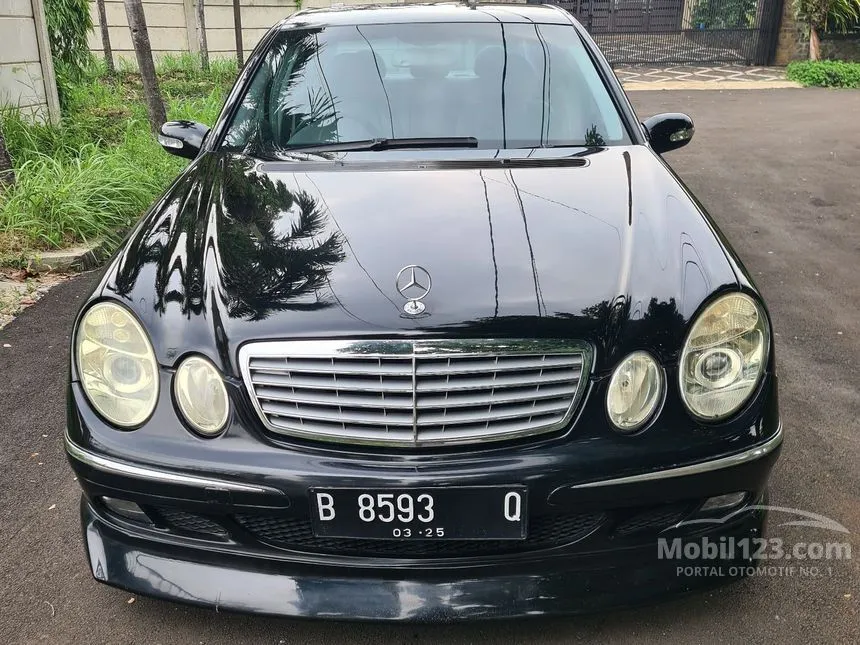 Jual Mobil Mercedes-Benz E240 2005 2.6 di Jawa Barat Automatic Sedan Hitam Rp 115.000.000 ...