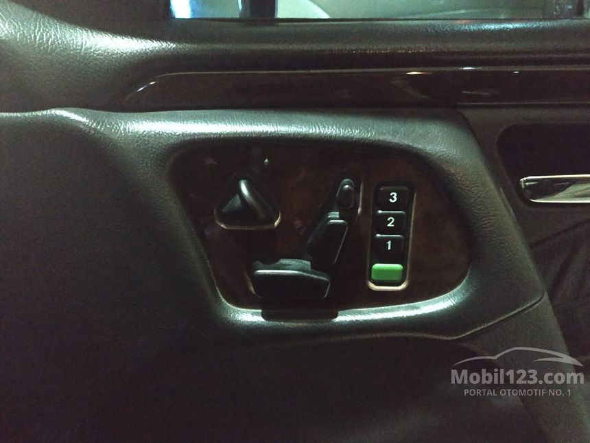 Jual Mobil Mercedes-Benz E320 1998 W210 3.2 Automatic 3.2 di Jawa Barat ...