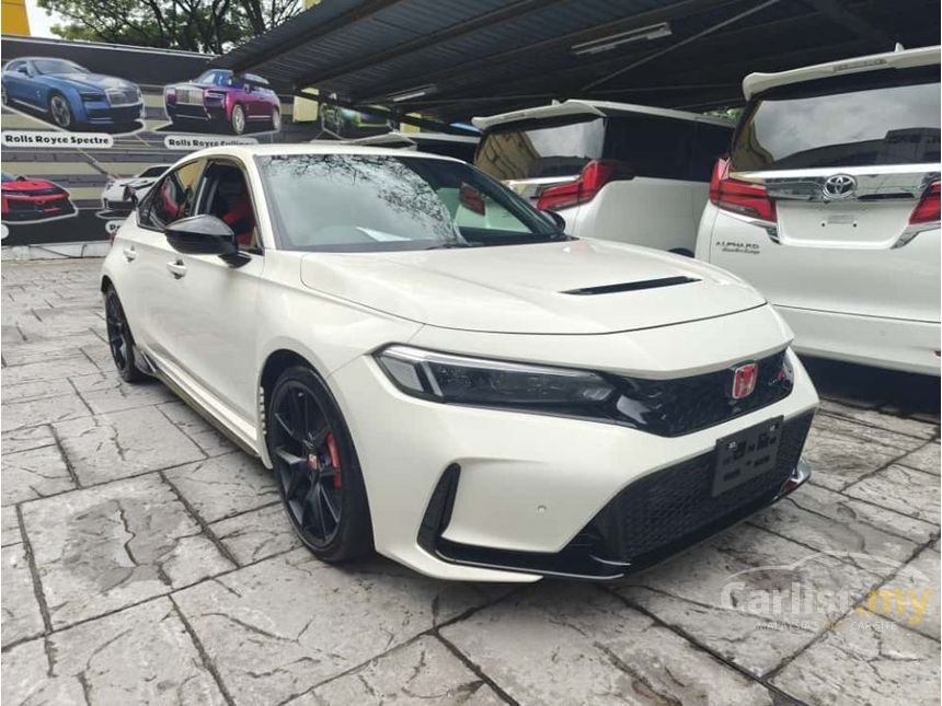 Recon 2023 Honda Civic 2.0 Type R FL5 Grade 5A 7K KM Unreg - Carlist.my