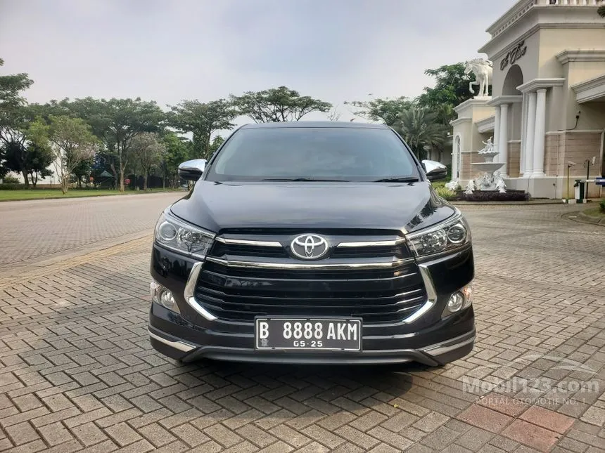 Jual Mobil Toyota Innova Venturer 2020 2.0 di Banten Automatic Wagon ...
