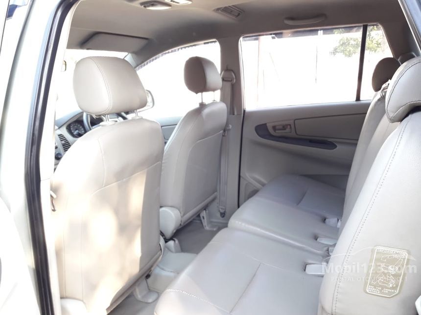 Jual Mobil Toyota Kijang Innova 2012 J 2.0 di Jawa Timur Manual MPV ...