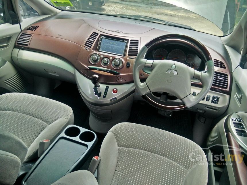 Mitsubishi Grandis 2007 2.4 in Selangor Automatic MPV Black for RM ...