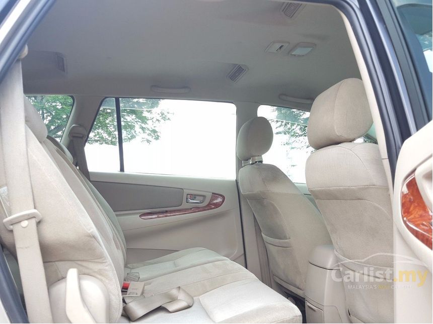 Toyota Innova 2009 G 2.0 in Kuala Lumpur Automatic MPV Gold for RM ...