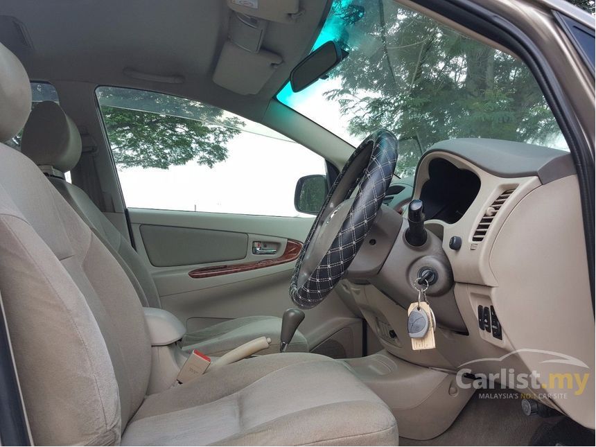 Toyota Innova 2009 G 2.0 in Kuala Lumpur Automatic MPV Gold for RM ...