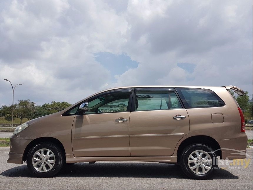 Toyota Innova 2009 G 2.0 in Kuala Lumpur Automatic MPV Gold for RM ...
