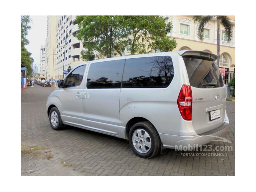 Jual Mobil Hyundai H-1 2010 XG 2.4 di DKI Jakarta Automatic MPV Silver ...