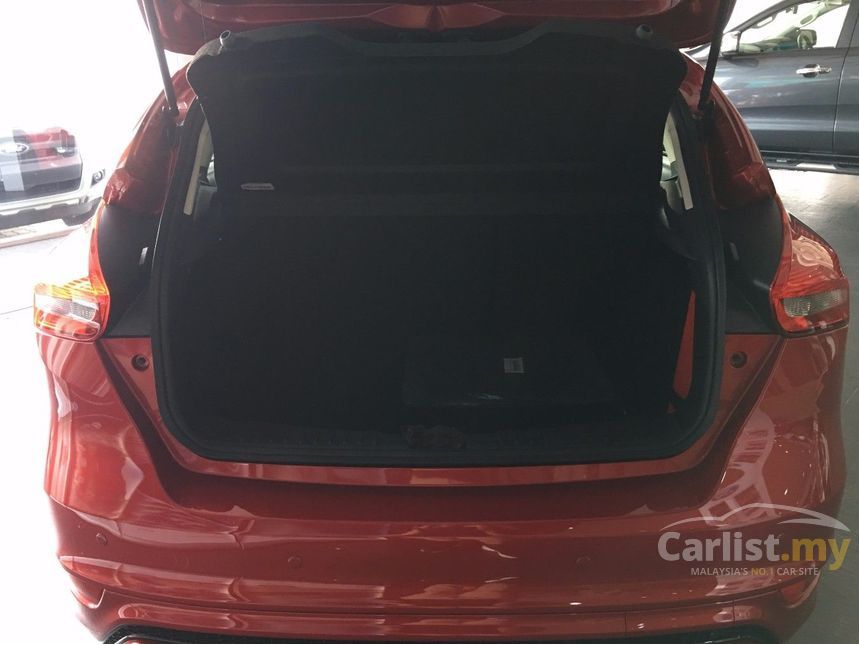 Ford Focus 2017 Ecoboost Trend 1.5 in Penang Automatic Hatchback Maroon ...