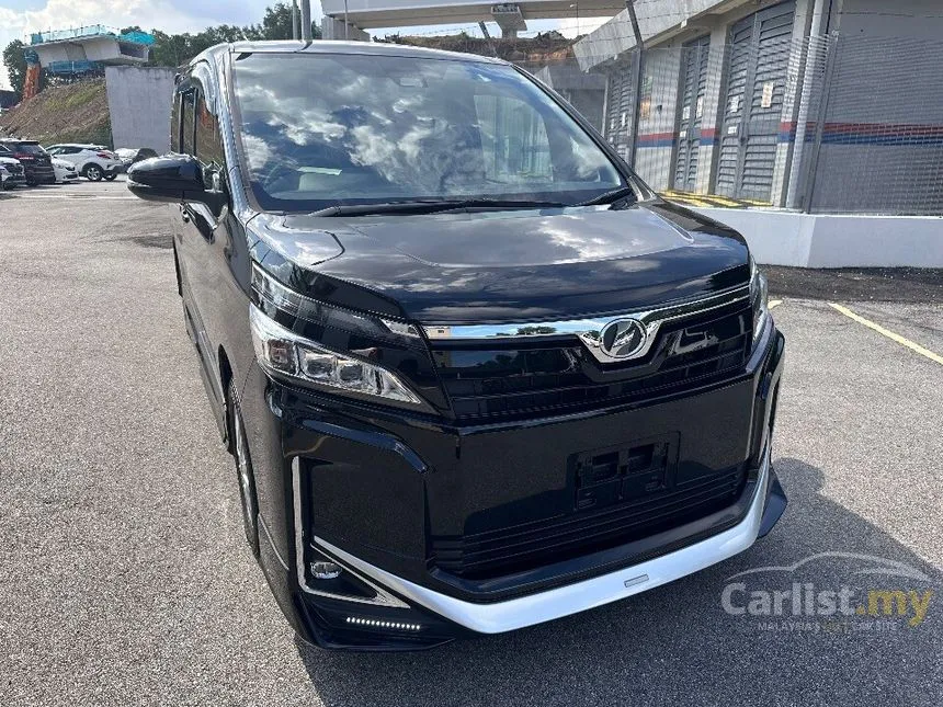 Recon 2019 Toyota Voxy TRD BODYKIT AND SUNROOF - Carlist.my