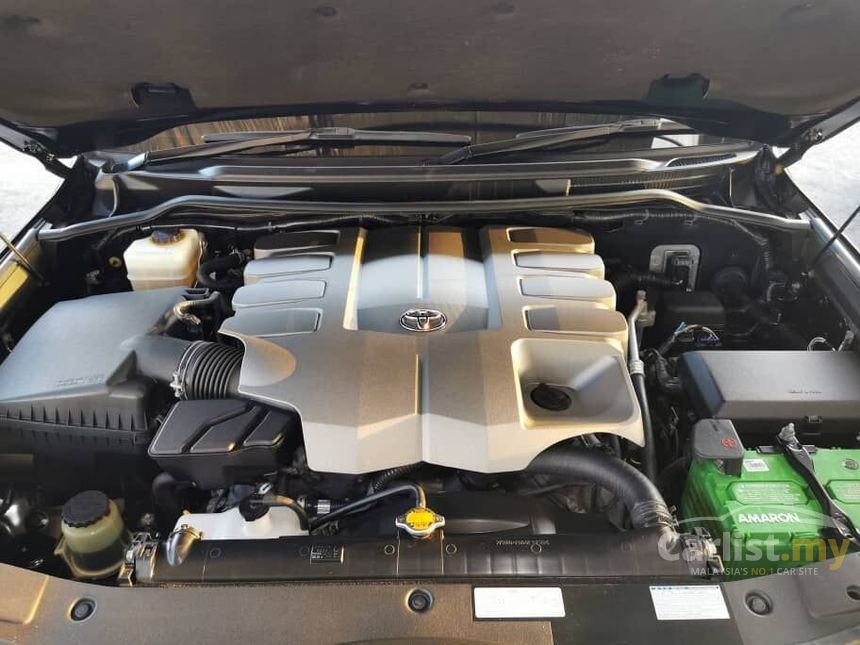 Jual Kereta Toyota Land Cruiser 2015 ZX 4.6 di Sarawak Automatik SUV ...